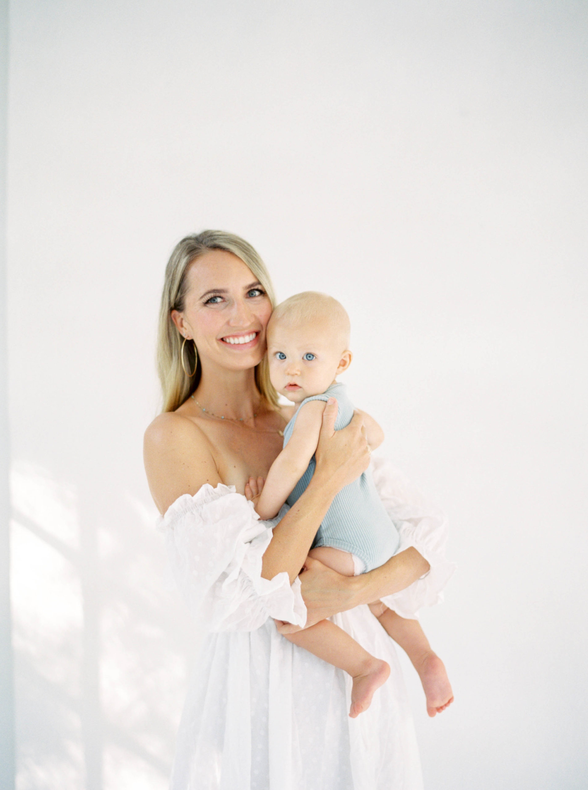 Sugg Motherhood Session - elleboonephotography.com