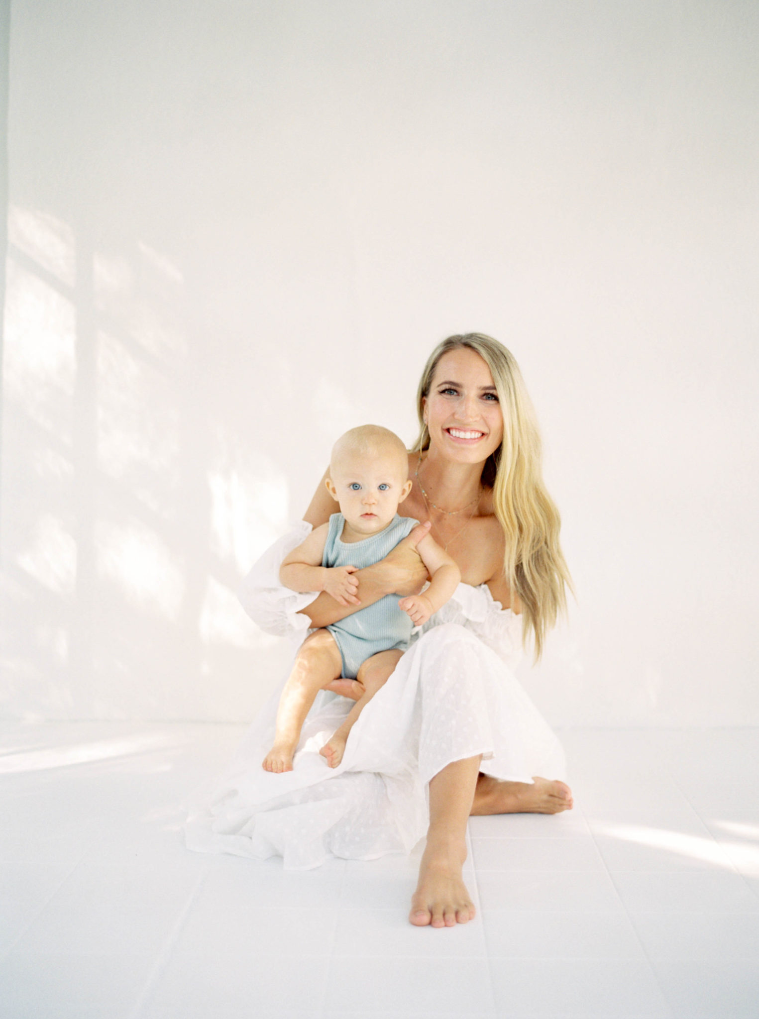 Sugg Motherhood Session - elleboonephotography.com